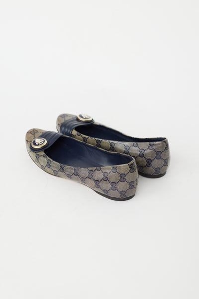 Gucci // Navy GG Supreme Monogram Crest Flat – VSP Consignment