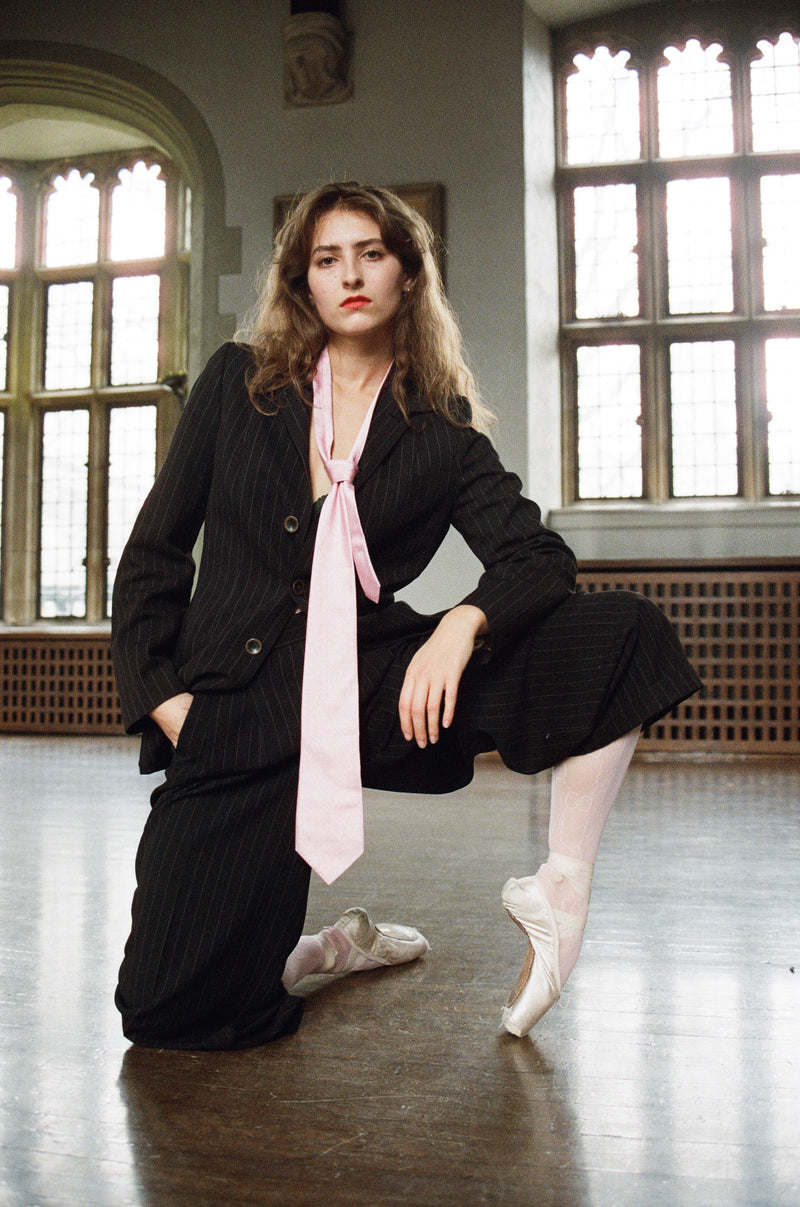 A Moment With: Anna Collins – VSP Consignment