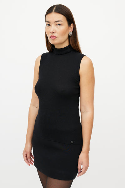 Chanel // Cashmere Ribbed Fringe Top – VSP Consignment