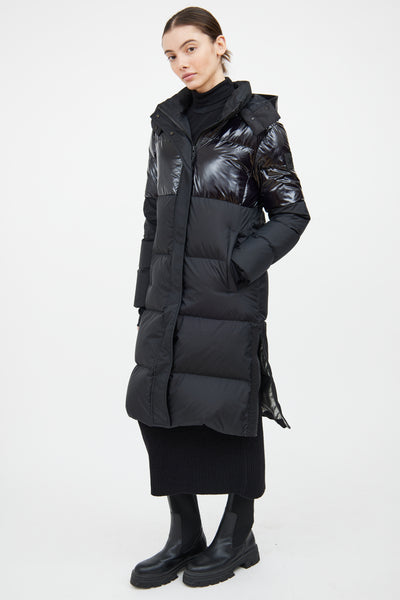 Moose Knuckles // Black Down Powerpuff Shiny Coat – VSP Consignment