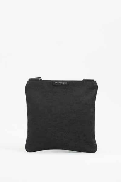McQueen // Black Canvas Skull Crossbody Bag – VSP Consignment